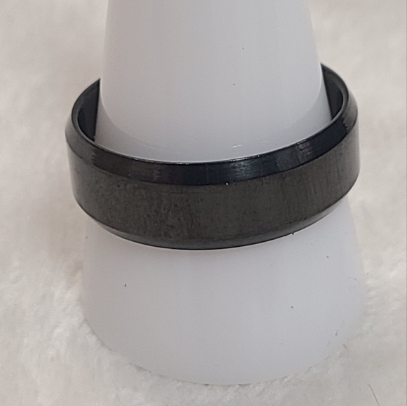 Accessories | Black Metal Ring | Poshmark